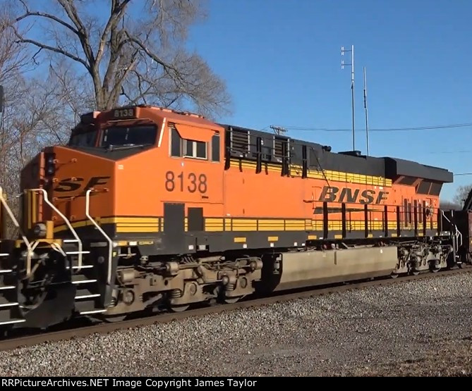 BNSF 8138